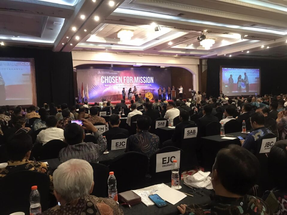 Pembukaan Back to The Altar & Bible Conference 2024 Dihadiri 805 ...